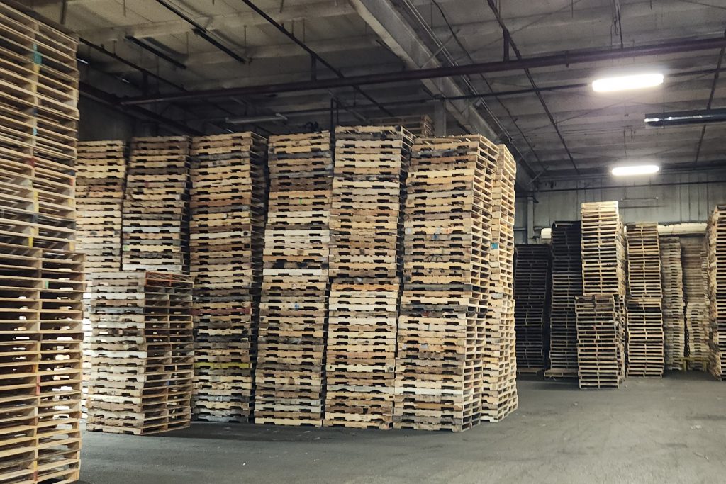 Used/Remanufactured Pallets - DT Fowler Manufacturing